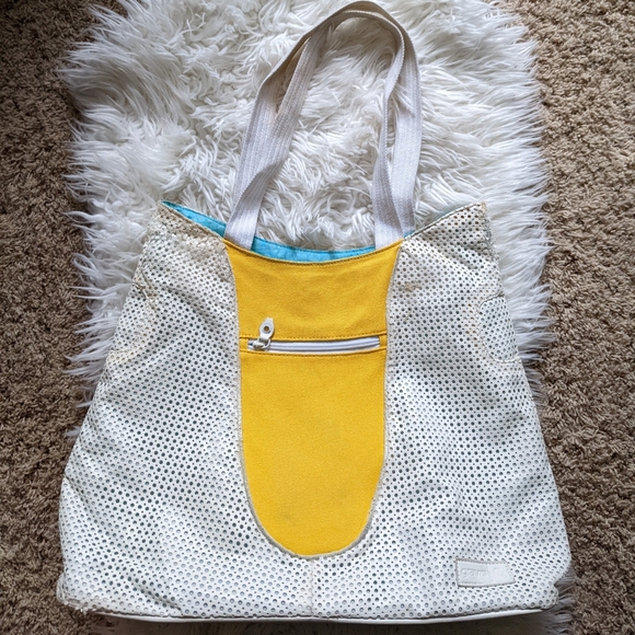 Burton | Bags | 32 Gravis By Burton Large Beach Bag | Poshmark